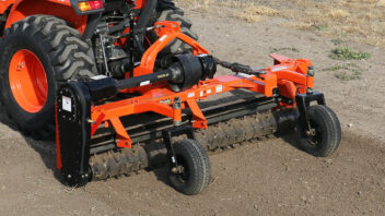Powered Rakes | Kubota New Zealand