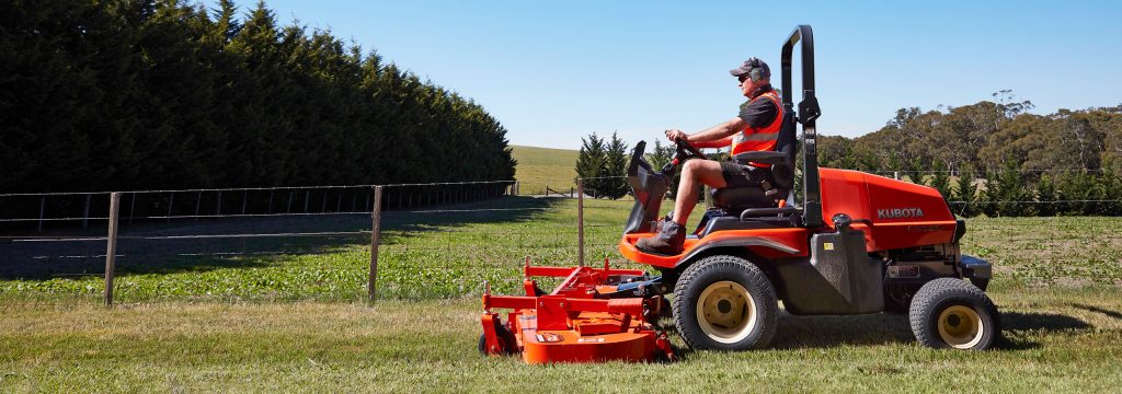 F Series Out-front Mowers | Kubota Australia